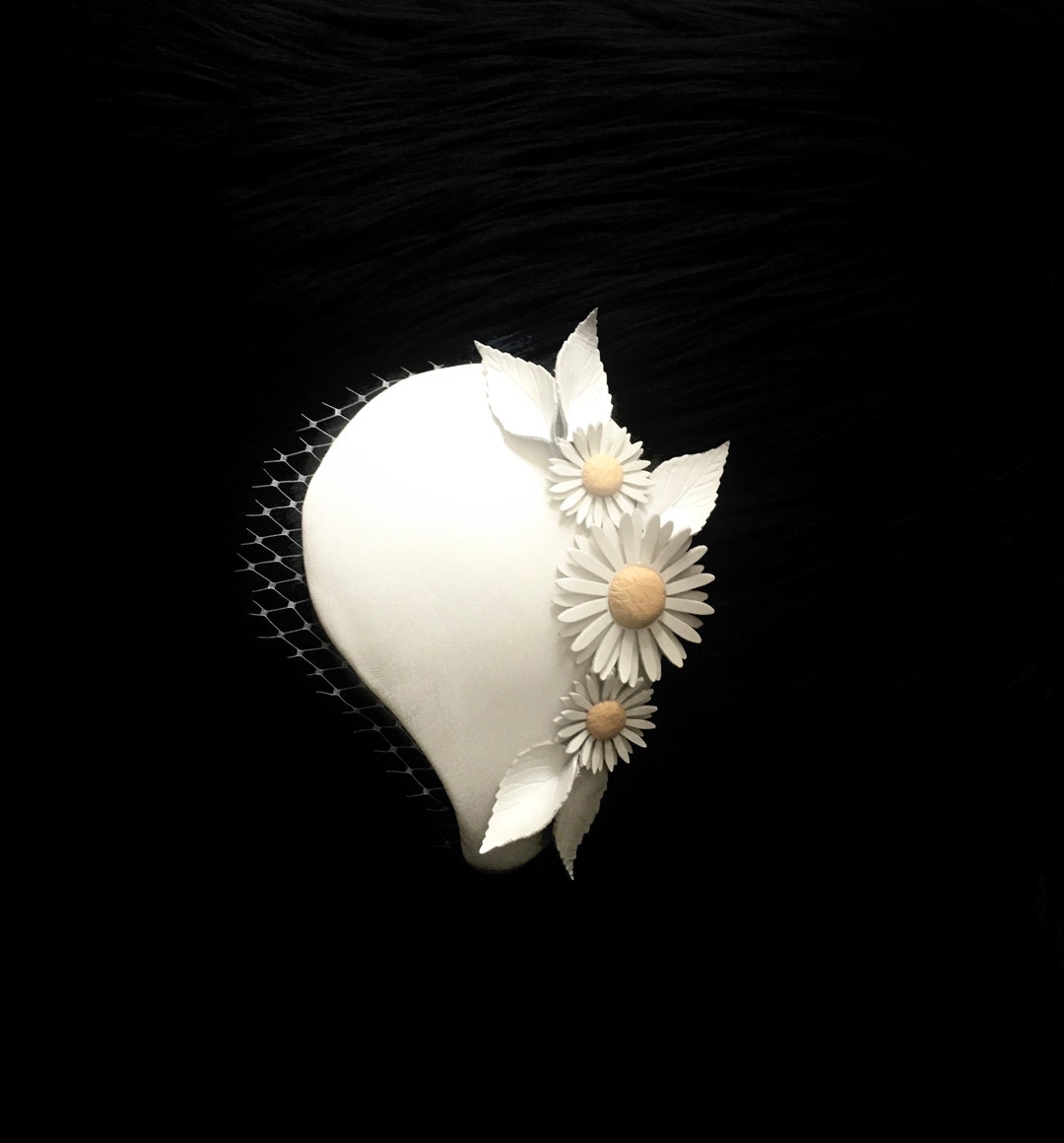 Vintage Inspired Daisy Fascinator,leather Daisy Fascinator,wedding ...