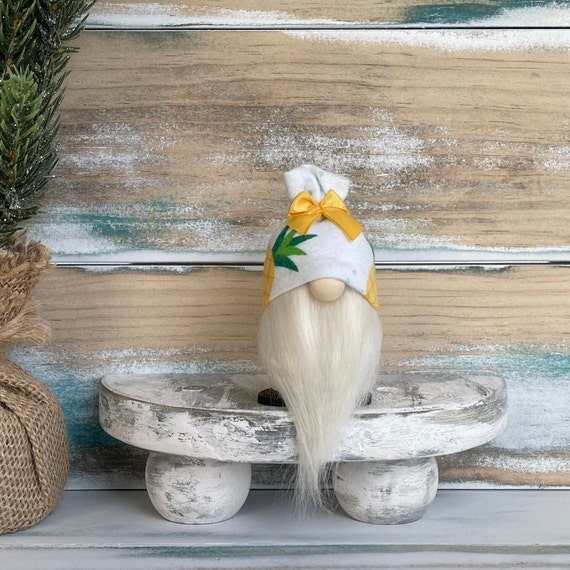 Gnome en bois munchkin à lananas jessé | Etsy