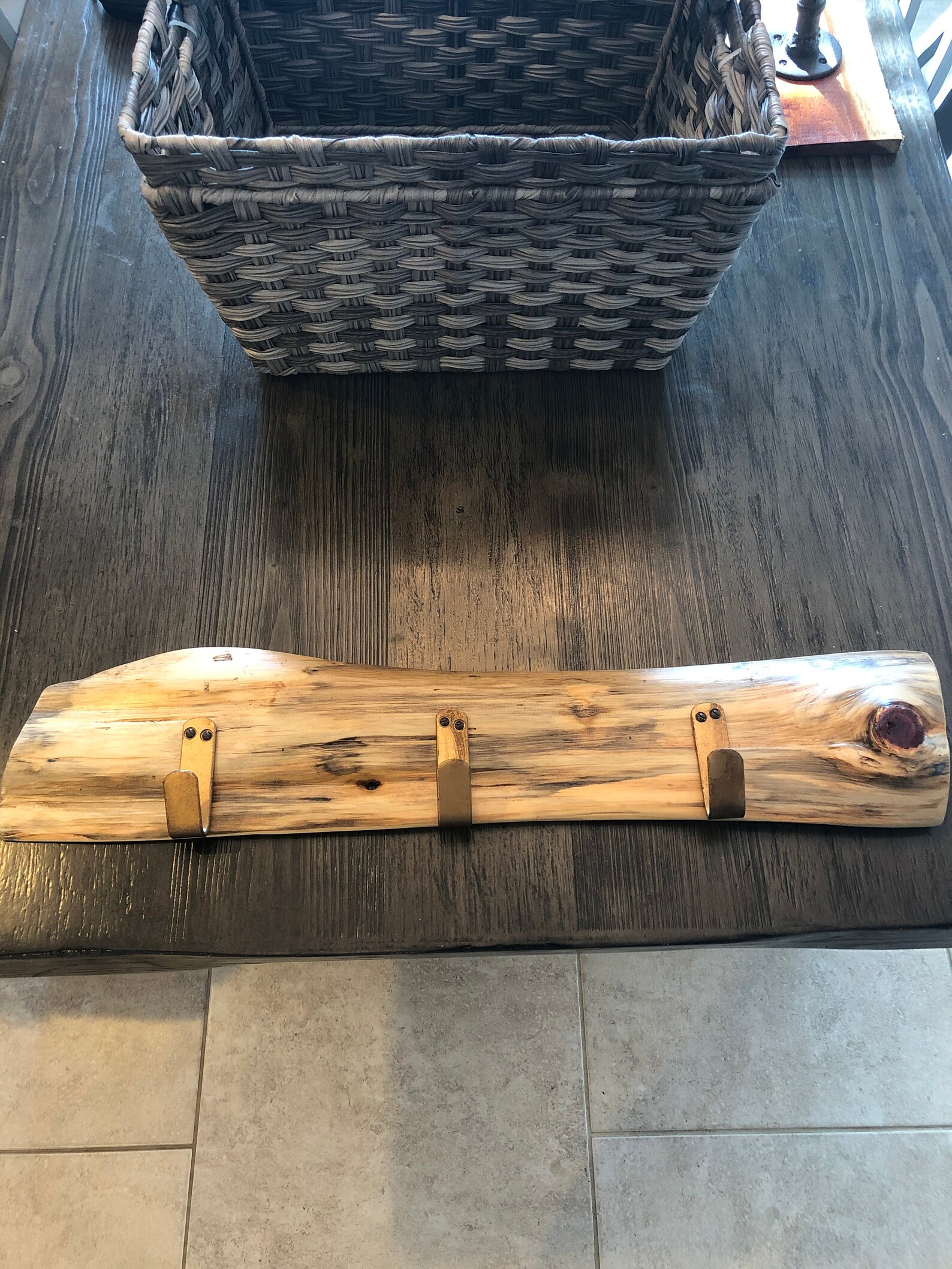 Coat Rack, Live Edge Cedar Hanging Rack, 3 Gold Hooks. - Etsy