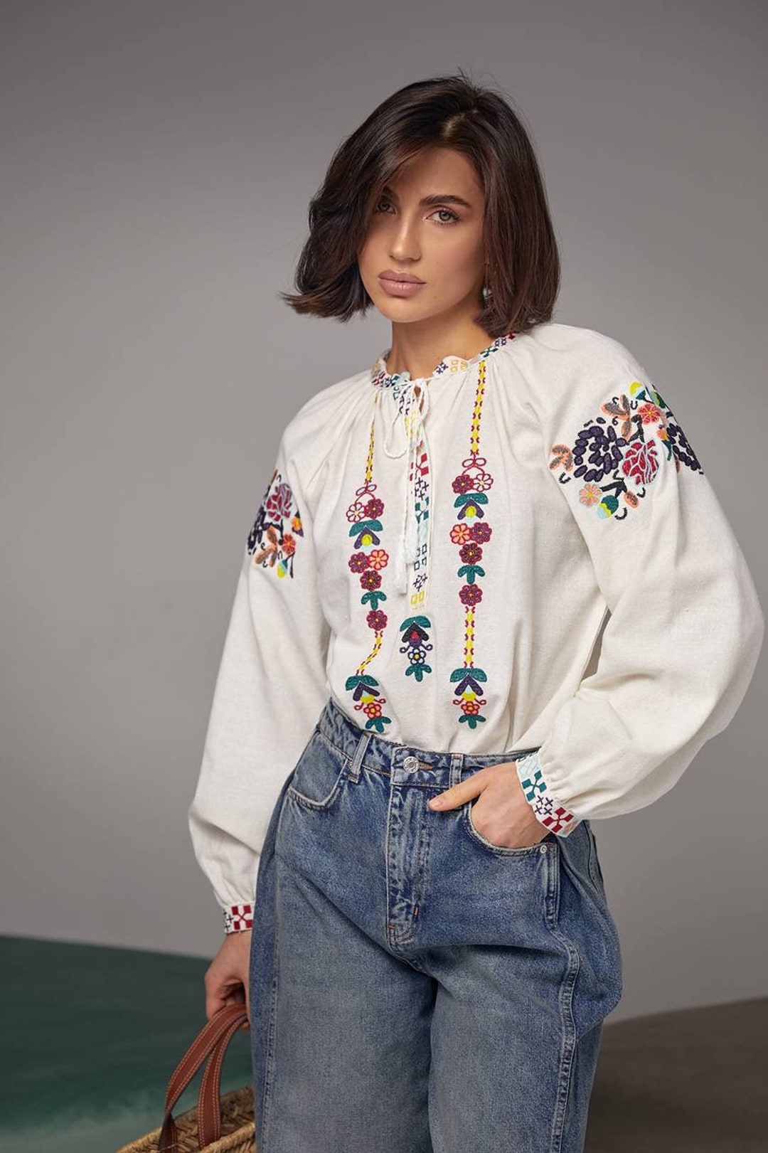 Ukraine White Vishivanka,ukraine Blouse,embroidered Spikelet Blouse ...