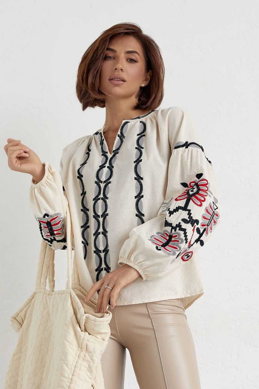 Beige Ukraine Vishivanka,red Ukraine Blouse,embroidered Ukraine Women Blouse,ukraine Women Gift ...