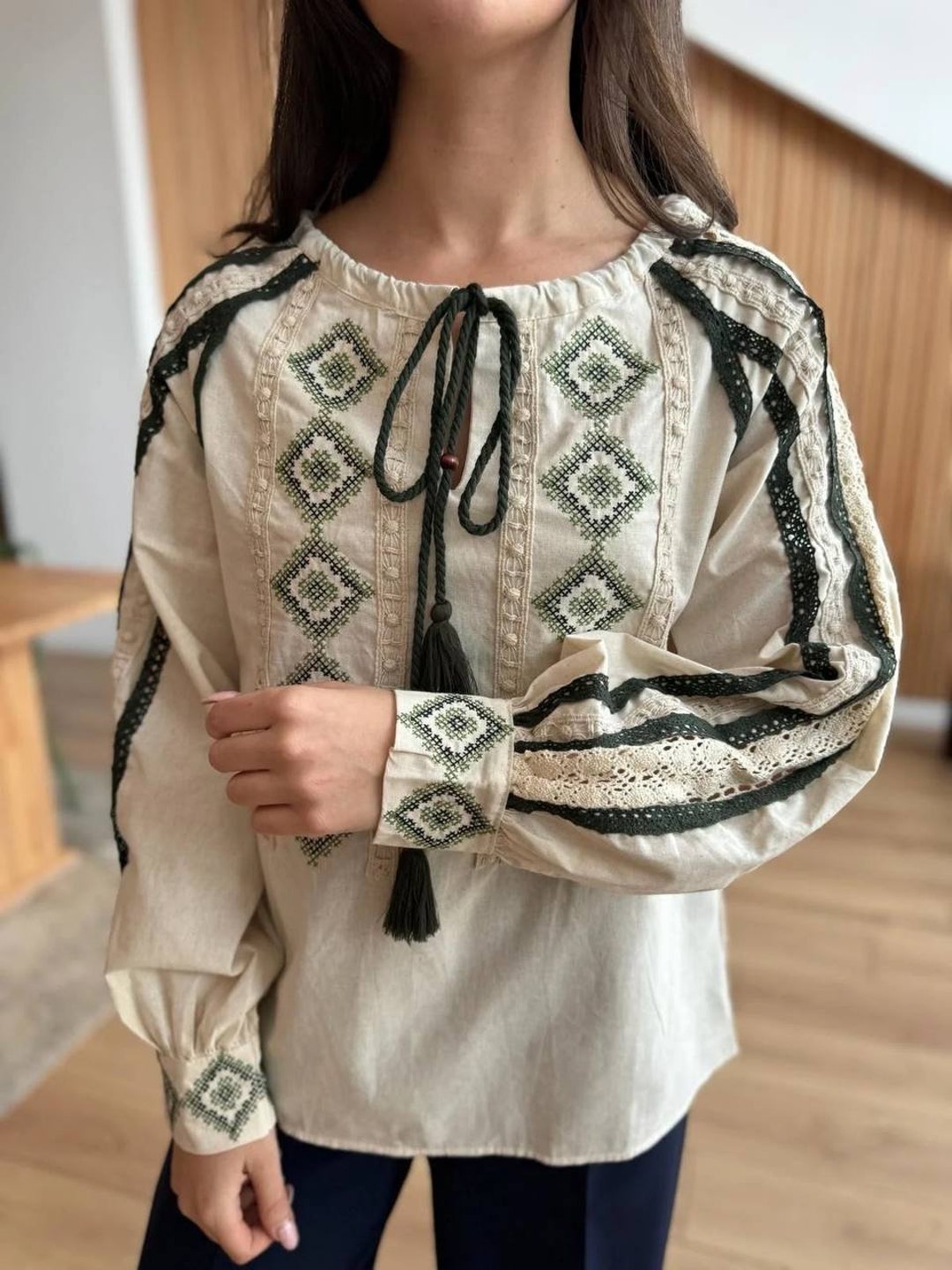 Beige Ukraine Vishivanka,white Ukraine Blouse,embroidered Ukraine Women Blouse,ukraine Women ...