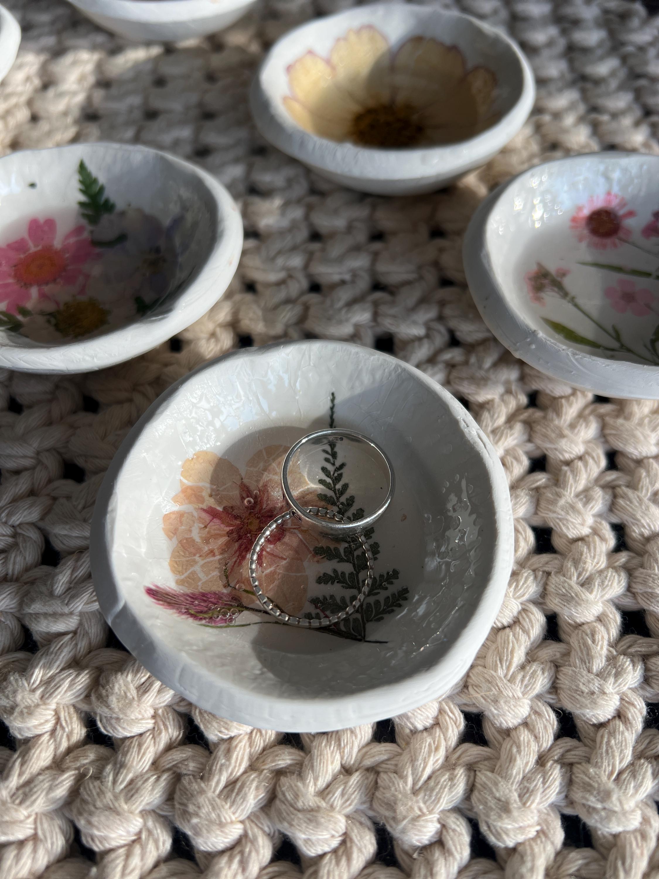Ring Dish With Real Pressed Flowers in Clay, Jewelry Storage, Pink ...