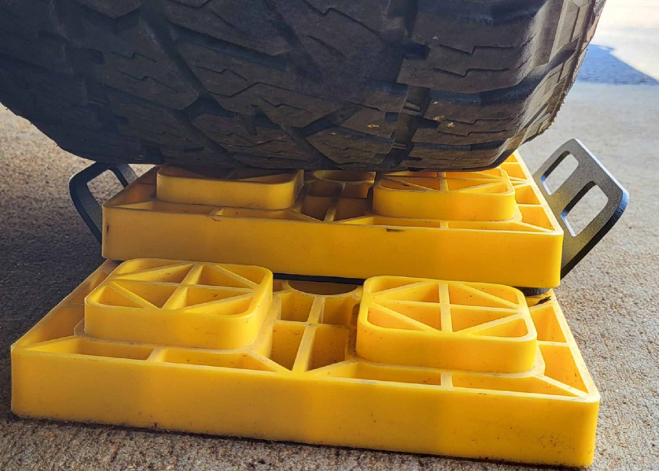 The Lock-it: Security Cable Lock Bracket for Leveling/stabilizing ...