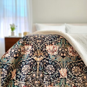 Blue Blanket, Maximalist Decor, William Morris Blanket, High Quality ...