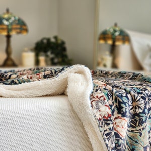 Blue Blanket, Maximalist Decor, William Morris Blanket, High Quality ...