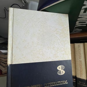 Vintage Encyclopedia, Encyclopedia International, Home Decor, Beautiful ...