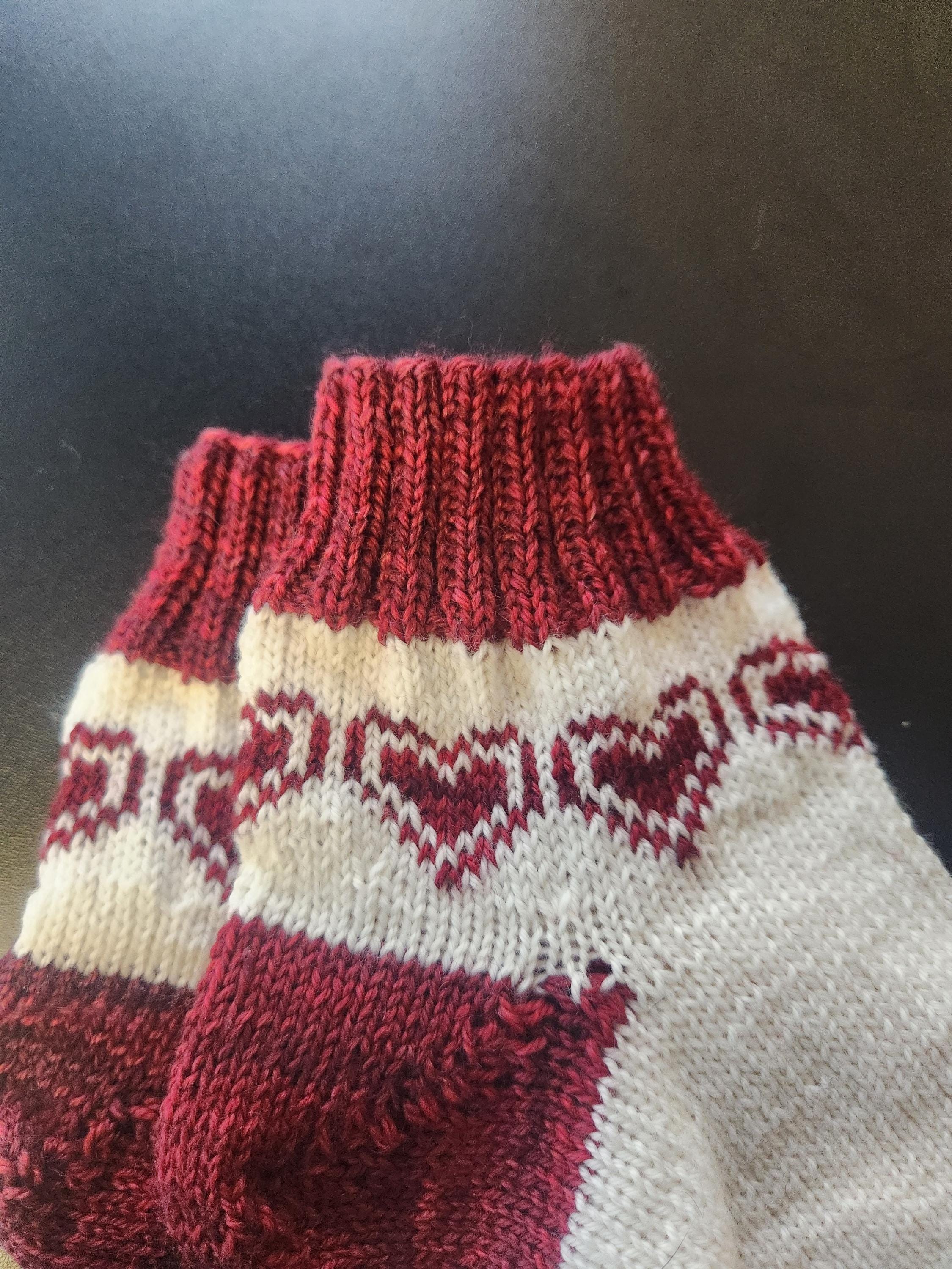 DIGITAL ITEM: Love Hearts Socks Knitting Pattern Two-color Colorwork ...