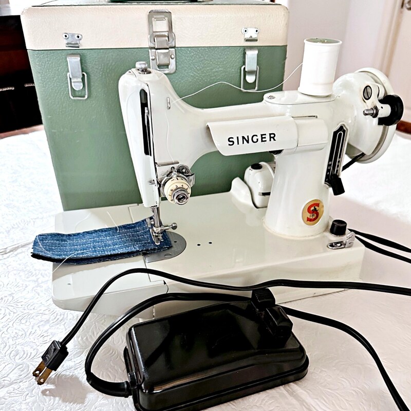 Singer Featherweight Sewing Machine - Etsy