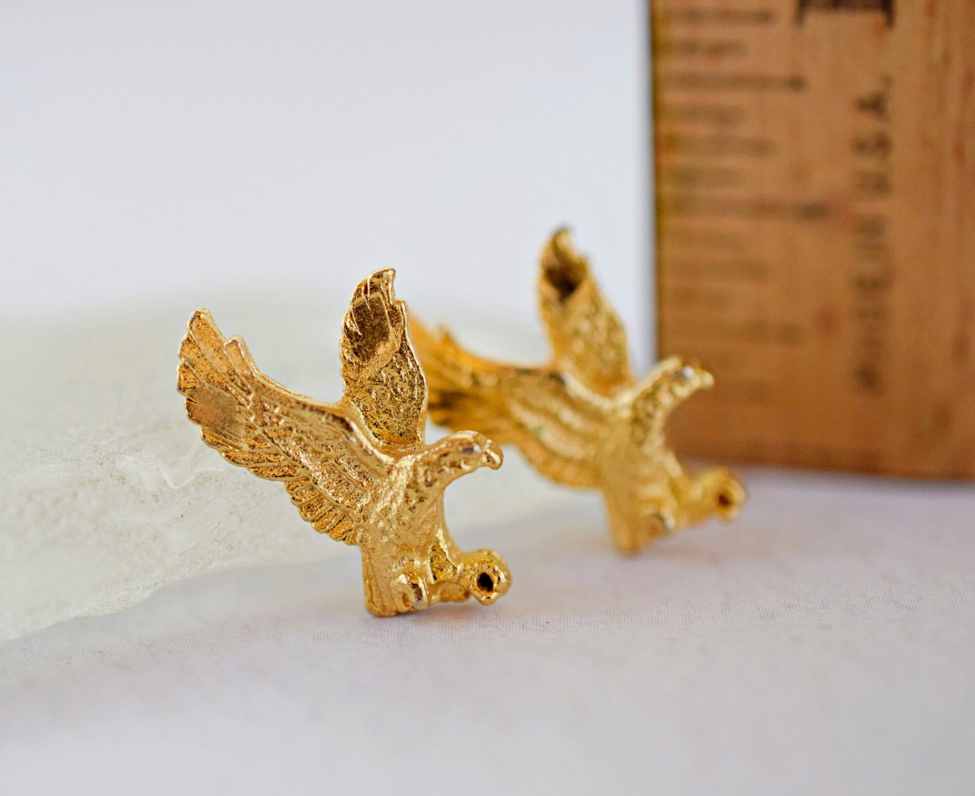 Gold Eagle Brooch, Vintage Eagle Fan Lapel Pin, Charm Hat Pin, Eagle ...