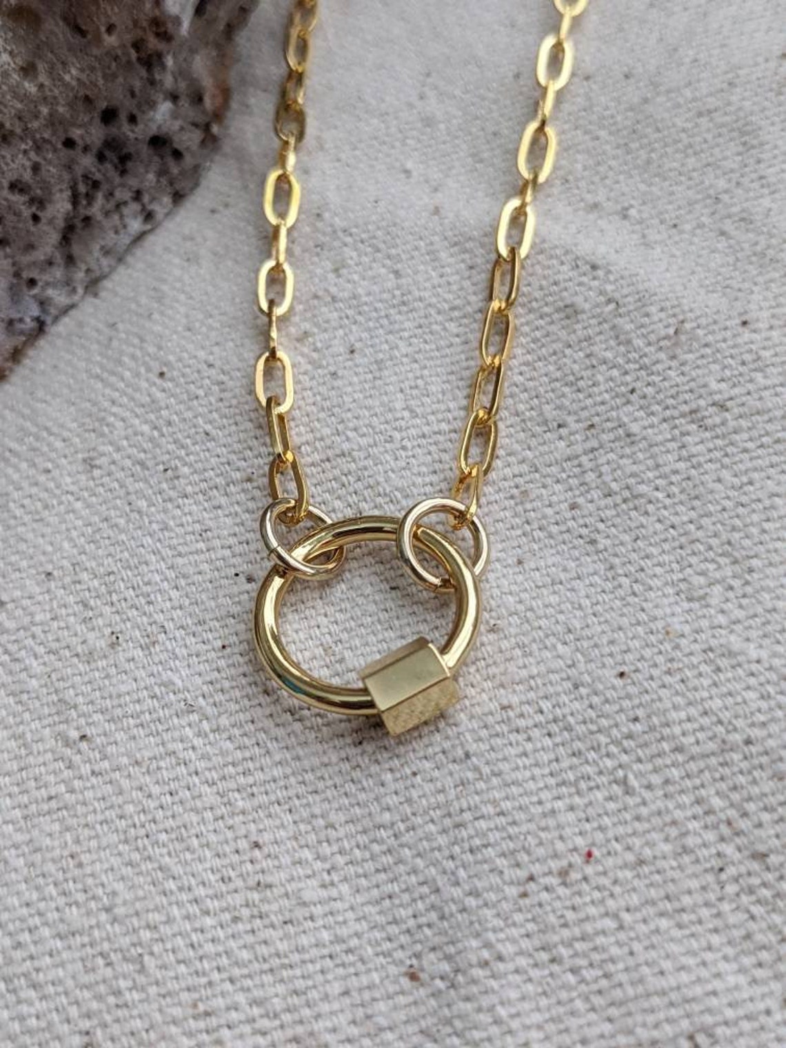 Circle Carabiner Necklace // Screw - Etsy