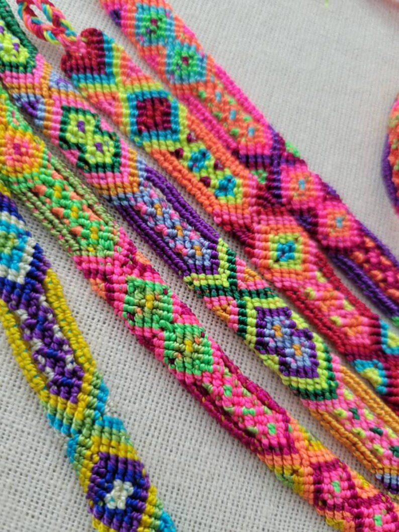 Mexican Woven Bracelets // Friendship Bracelets - Etsy