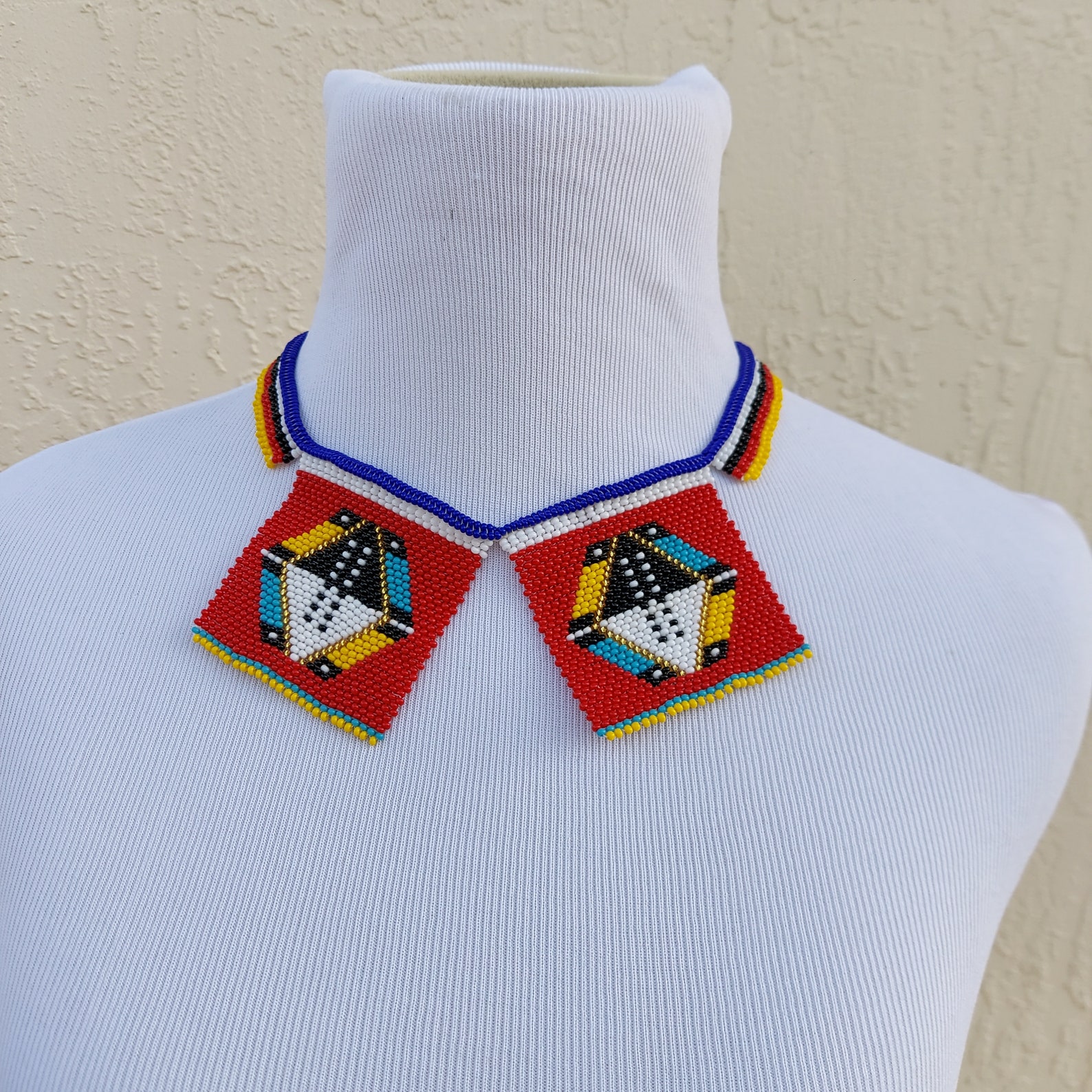 Kingdom of Eswatini Ligcebesha. Beaded Swazi Unisex Necklace. - Etsy