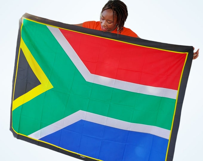 White Crocodile Idlozi Fabric. African Spirituality Fabric. Ibhayi ...