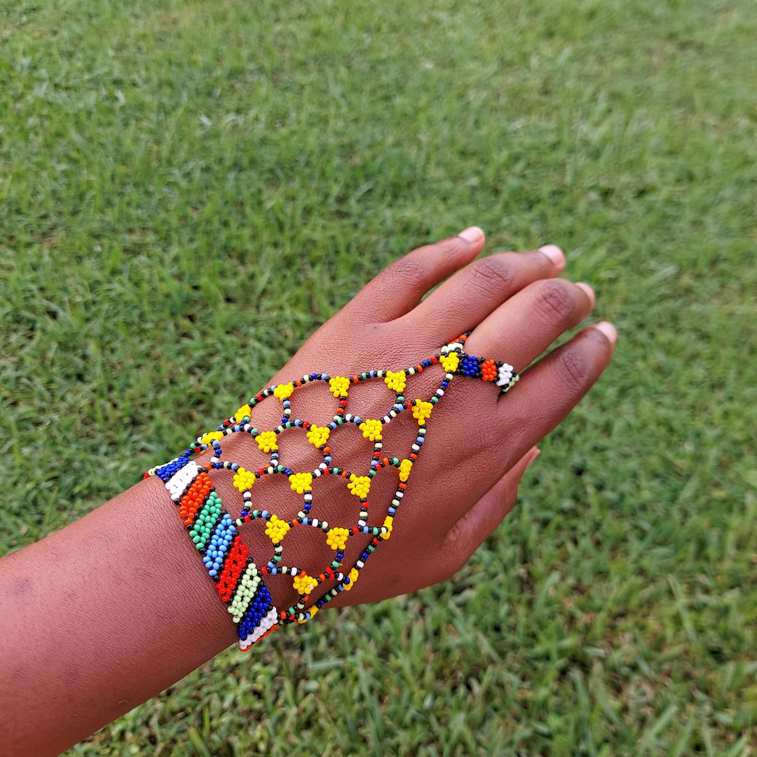 South African Beaded Zulu Glove/bracelet. Tribal Jewelry. Zulu Women ...