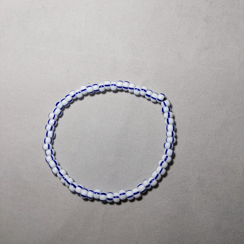 A Set of Makhosi Wristband Beads Strip. Intothoviyane. Striped Beads ...