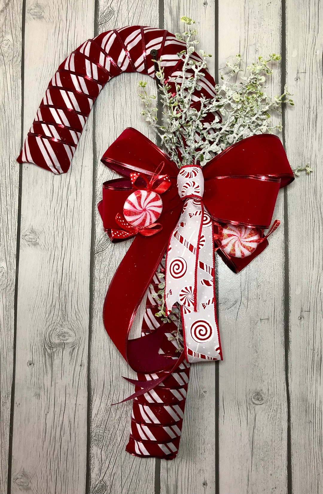 Candy Cane Door Hanger: Holiday Christmas Wreath - Etsy