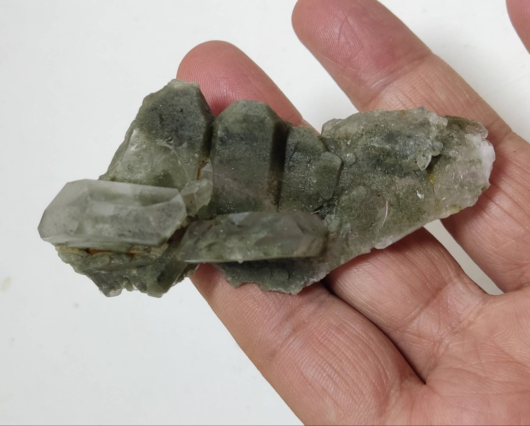An Aesthetic Natural Beautifully Terminated Chlorite Quartz Crystals ...