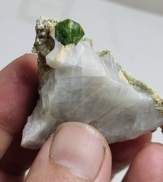 An Amazing Specimen of Garnet Variety Demantoid Crystal on - Etsy