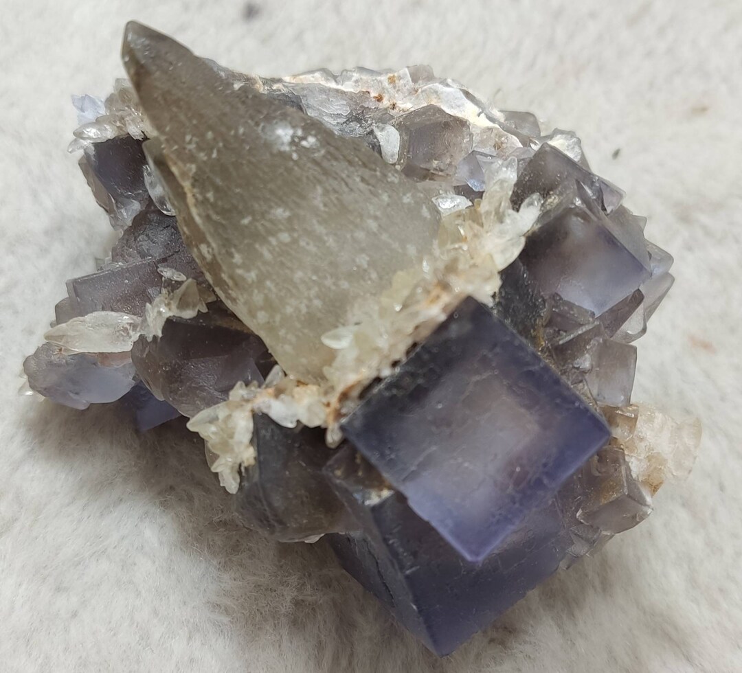 Rocks Gems Minerals Crystals Stones: Natural Purple Cubic Fluorite With ...