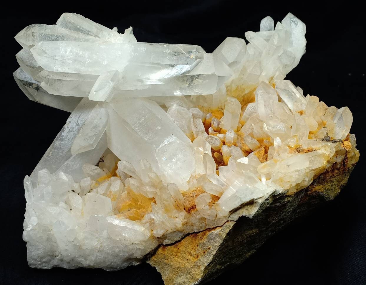 Rocks Gems Minerals Crystals Stones: Quartz Crystals Cluster Cabinet ...