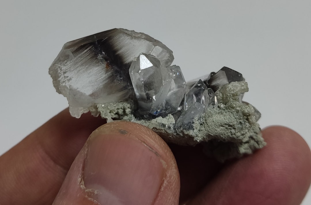 Brookite Included Quartz Crystals Specimen 15 Grams - Etsy