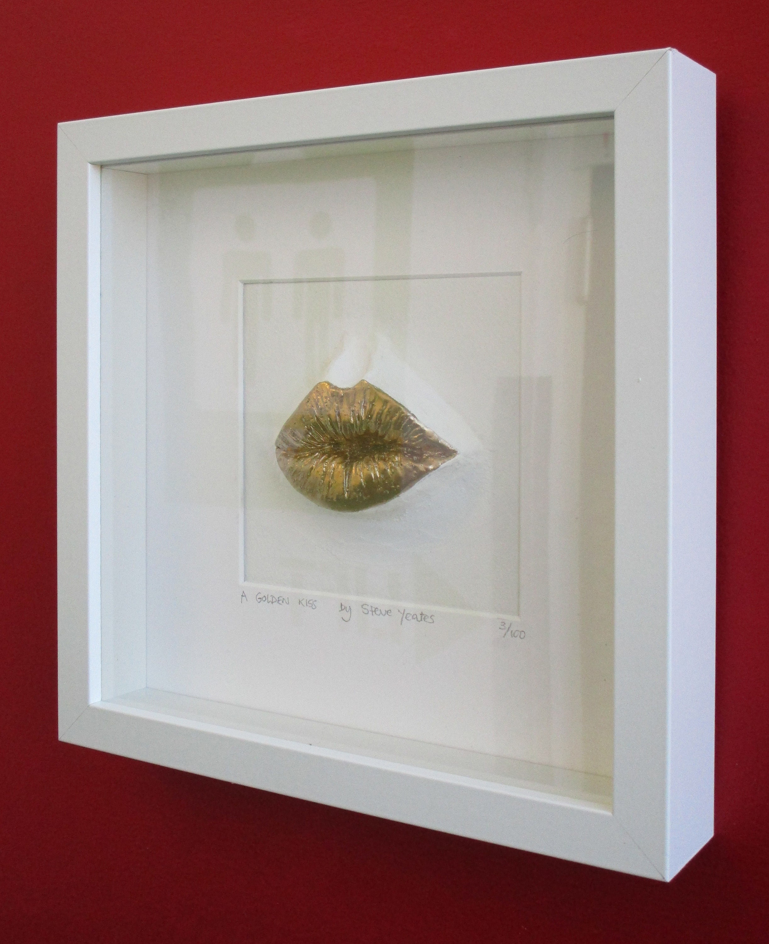 A Golden Kiss 3D Bas-relief Lips in a Box Frame - Etsy