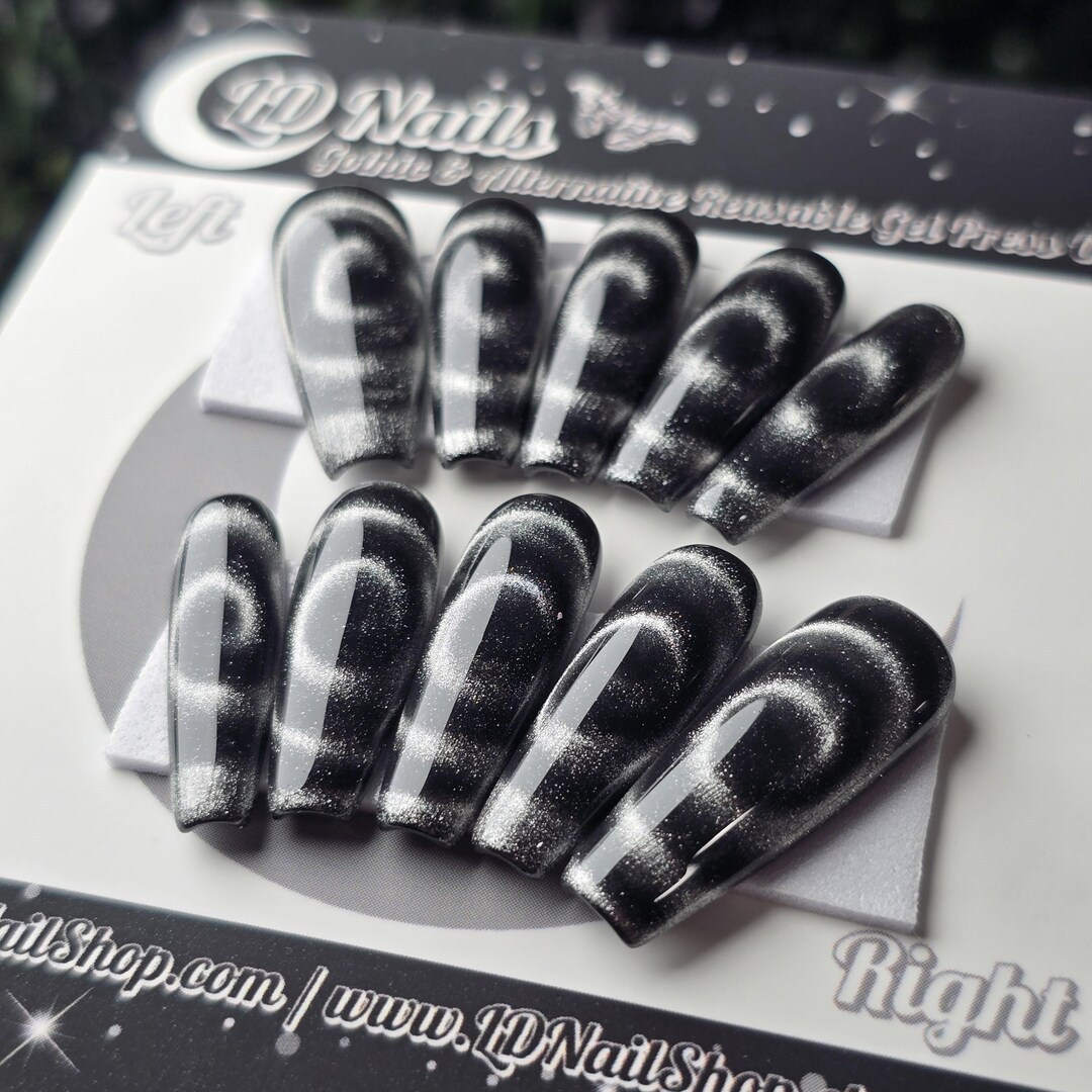 Hypno Cat Eye Press on Nails: Silver Spiral Gothic Alt Nails - Etsy