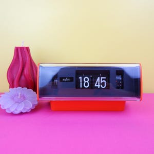 Vintage Orange 1970s Flip Clock, Electronic Tabletop Alarm Clock, Mid ...