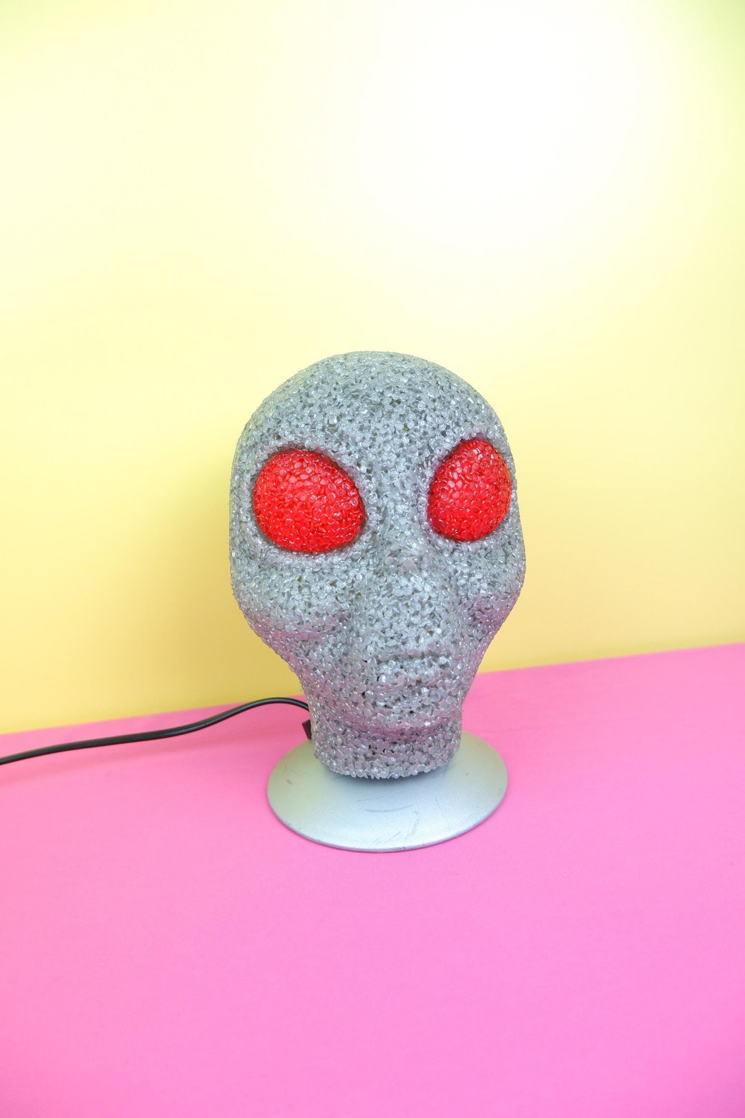Vintage Y2K Alien Popcorn Lamp: 90s Sci-fi Night Light - Etsy UK