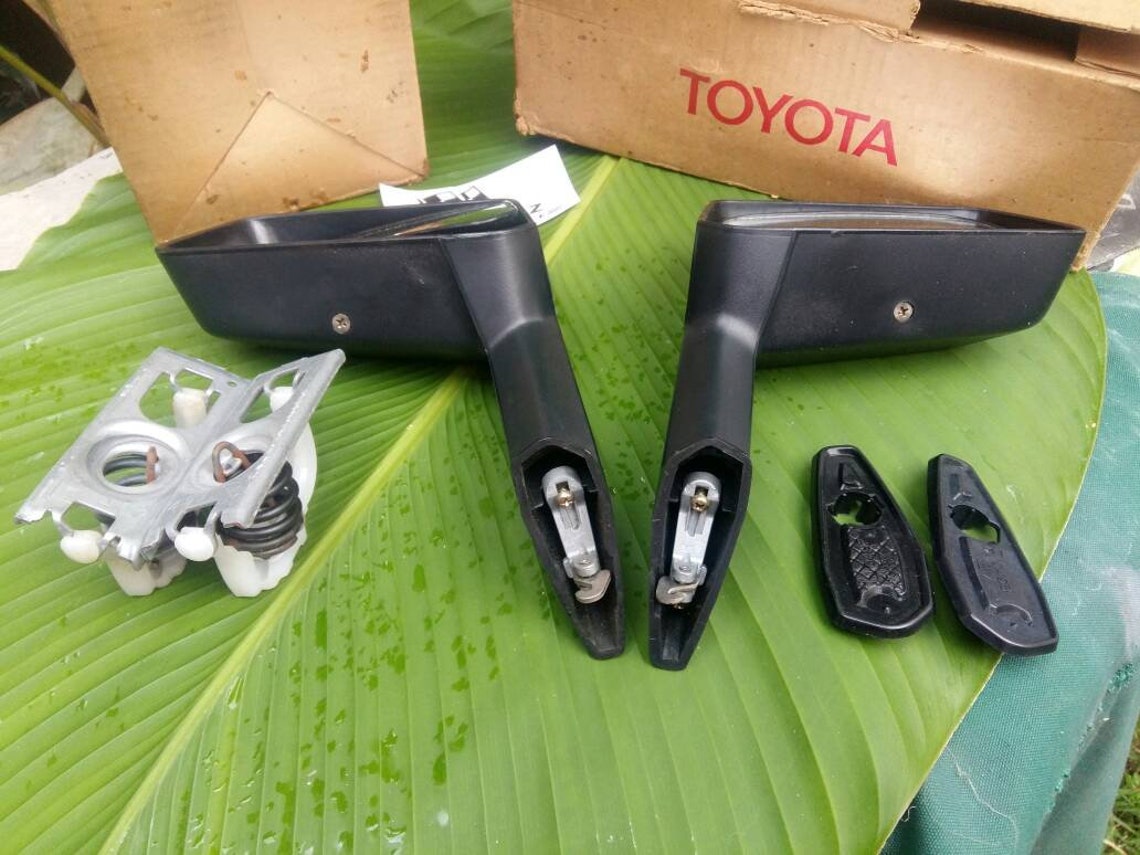 Fender Mirror Toyota Corolla Ke70 Nos Not Trd Ke20 Ke30 Ke25 Ke35 Ae80 ...