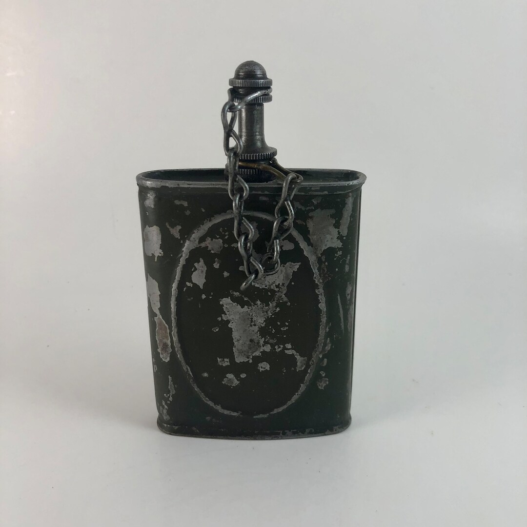 Vintage WWII Gun Oiler Military Collectable - Etsy
