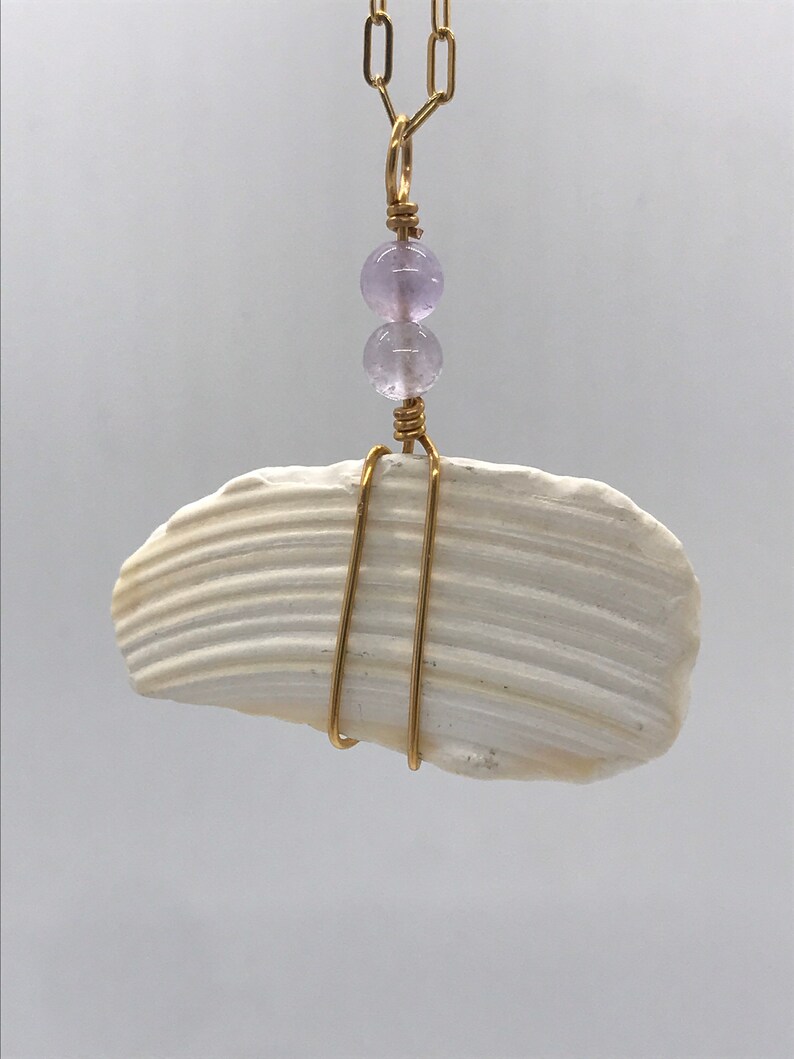 Hand-wired Seashell Pendant - Etsy