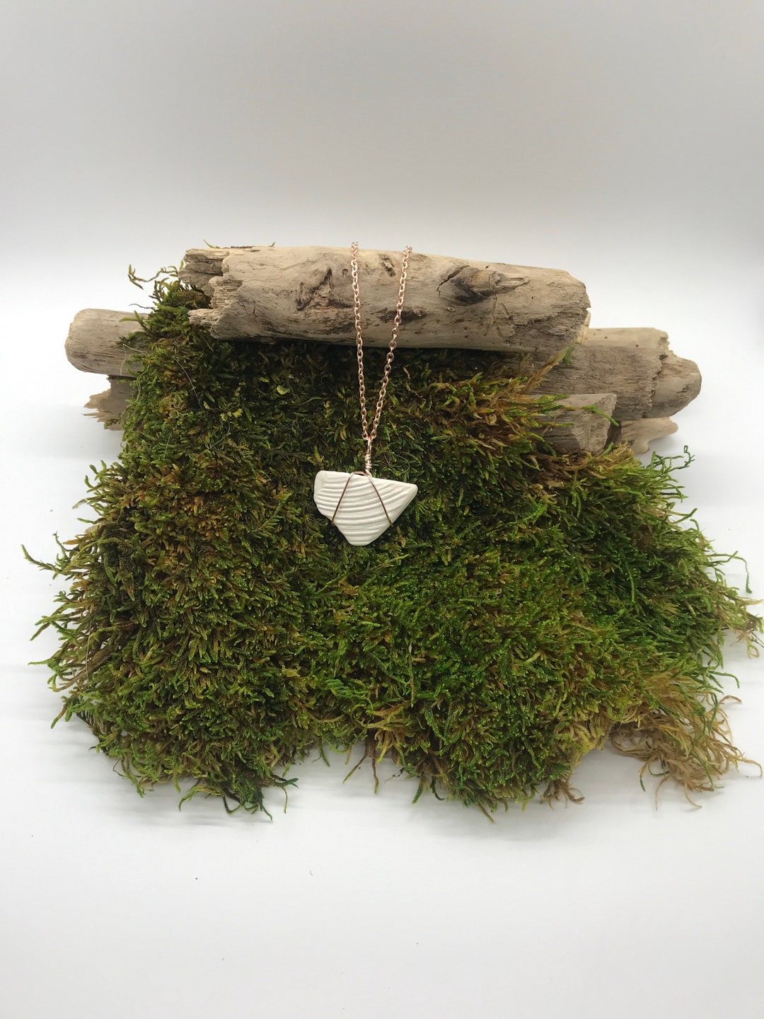 Hand Wired Seashell Pendant - Etsy