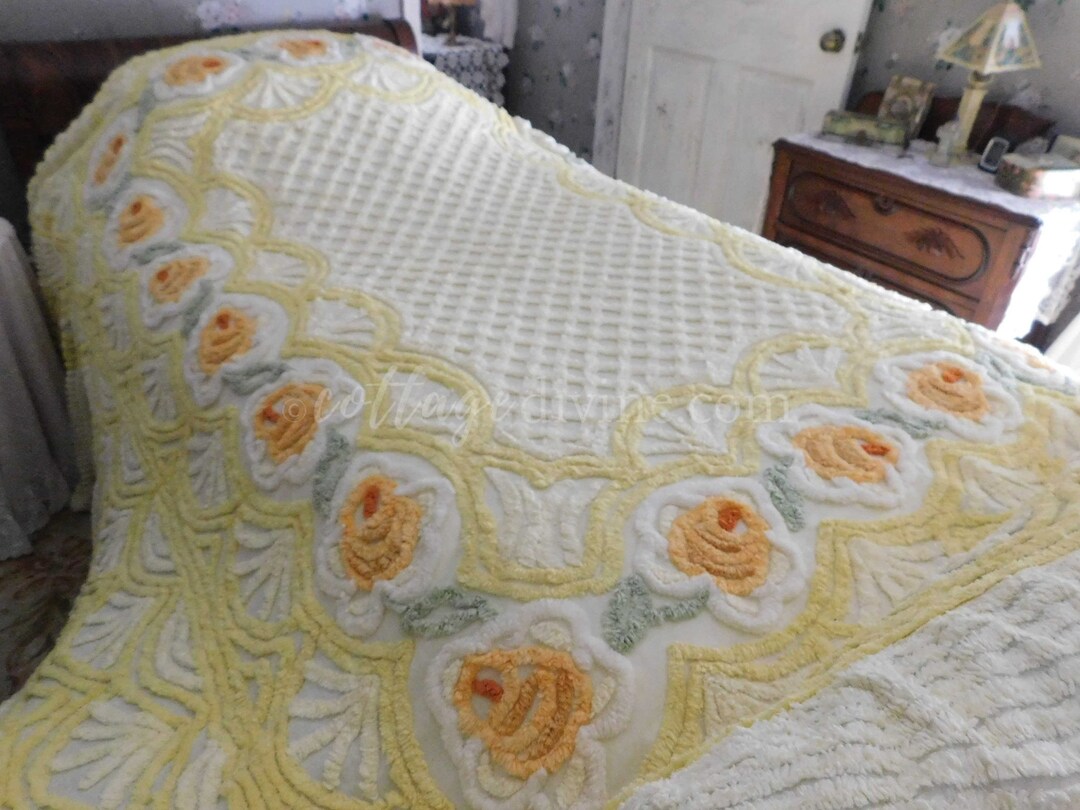 Cabbage Rose Vintage Chenille Bedspread, Plush Yellow Roses Lattice ...