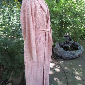 Cozy Y2K Era Vintage Chenille Robe, Ladies Spa Style Bathrobe, Medium ...