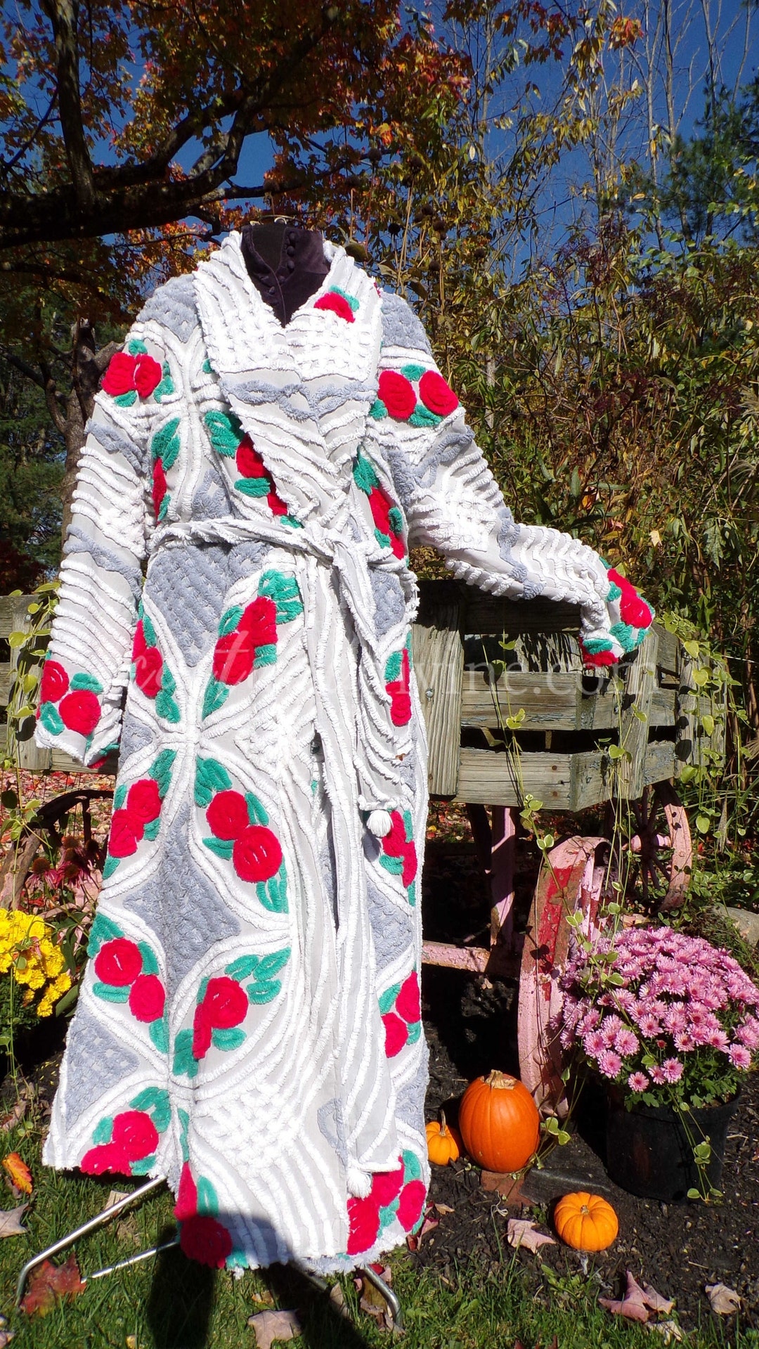 Plus Size Chenille Robe "lovey Dovey" Red Roses Dove Grey Bathrobe ...
