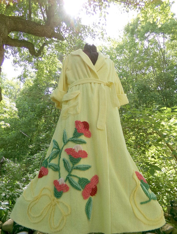 Vintage Ladies Chenille Robe, Original 1940s Old Holl… - Gem