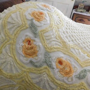 Cabbage Rose Vintage Chenille Bedspread, Plush Yellow Roses Lattice ...