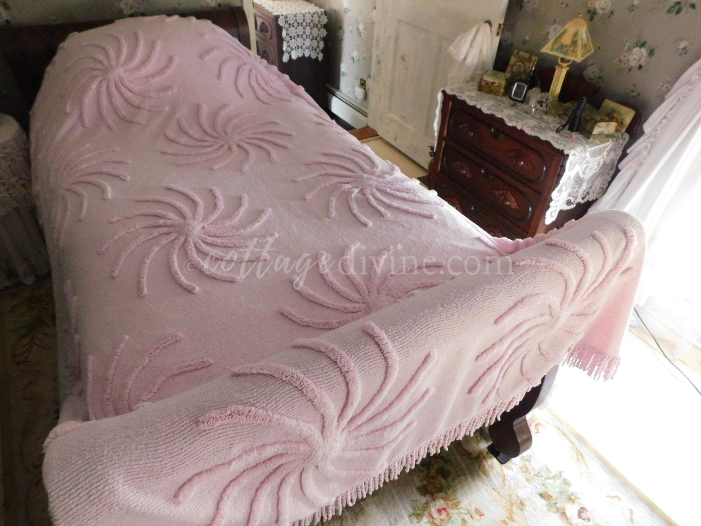 Raspberry Swirl Bedding