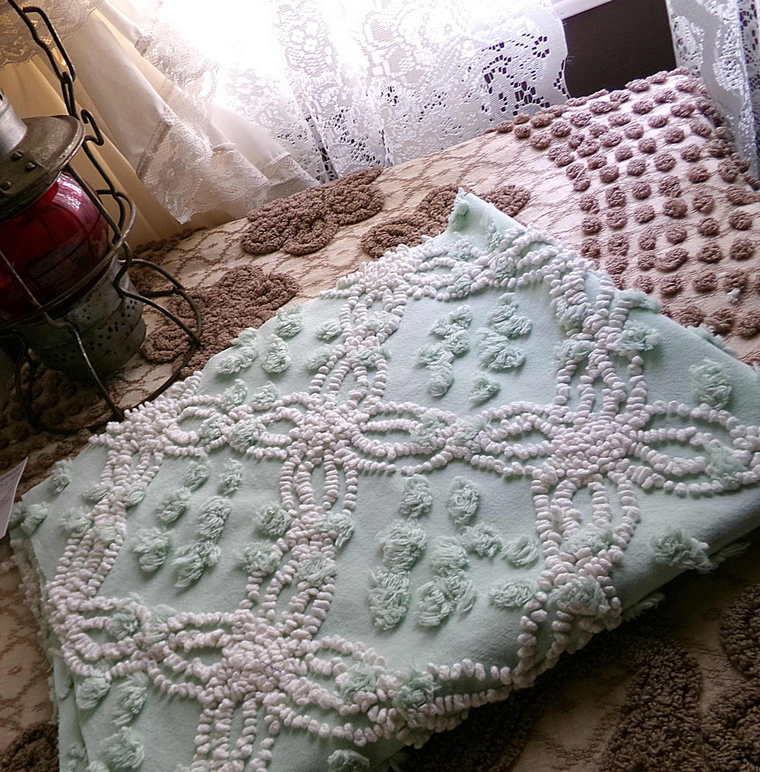 Creamy Mint Green Chenille Fabric, 20 X 25 Inch Piece, Vintage White ...