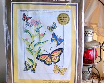 SUMMER'S BLOOM Crewel Stitchery Kit, Colorful MCM Vintage 0517 Paragon Needlecraft Embroidery ...