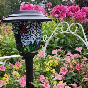 Handcrafted Stained Glass Solar Lantern - Etsy