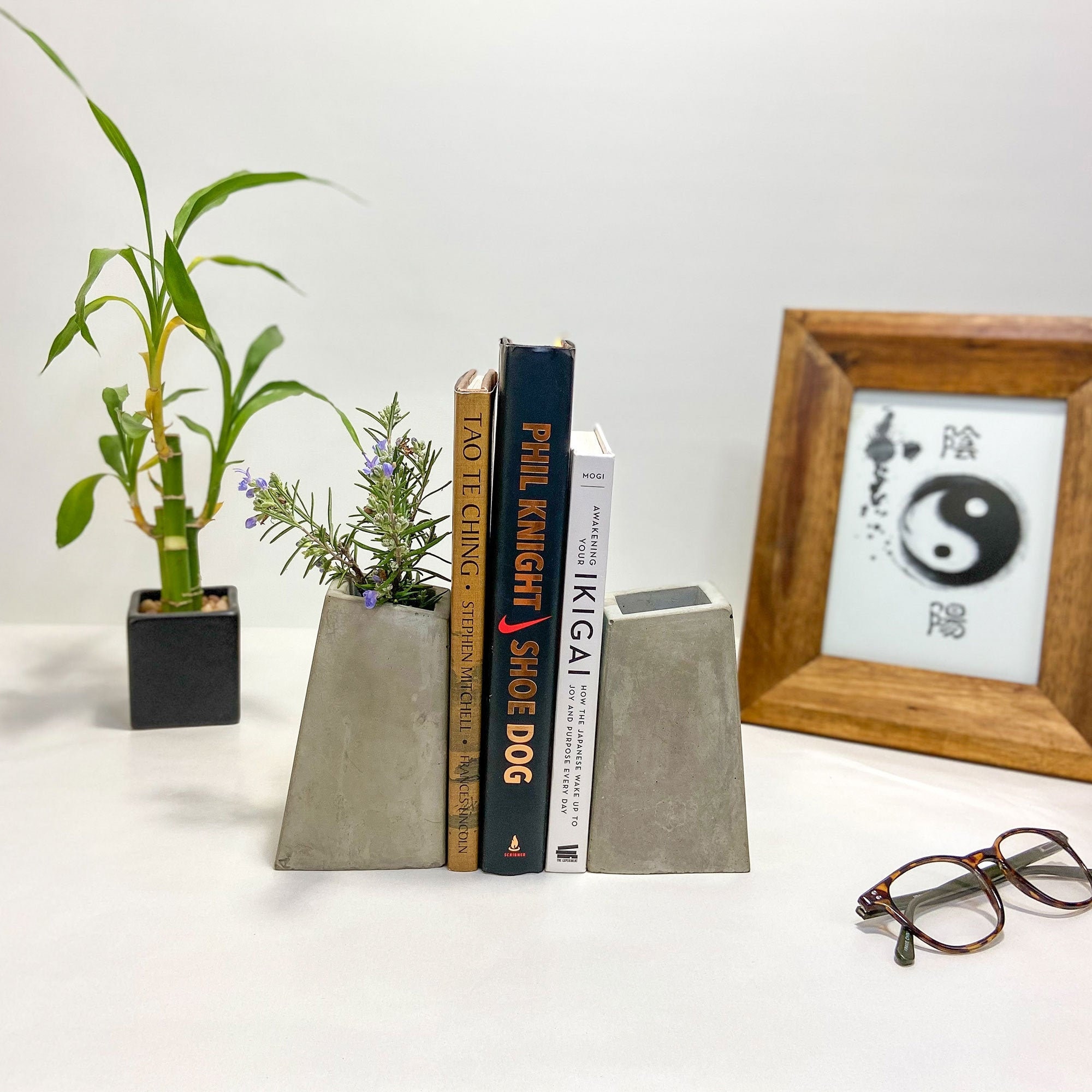 Concrete Bookends, Vase, Book Storage, Multi-purpose Container - Etsy