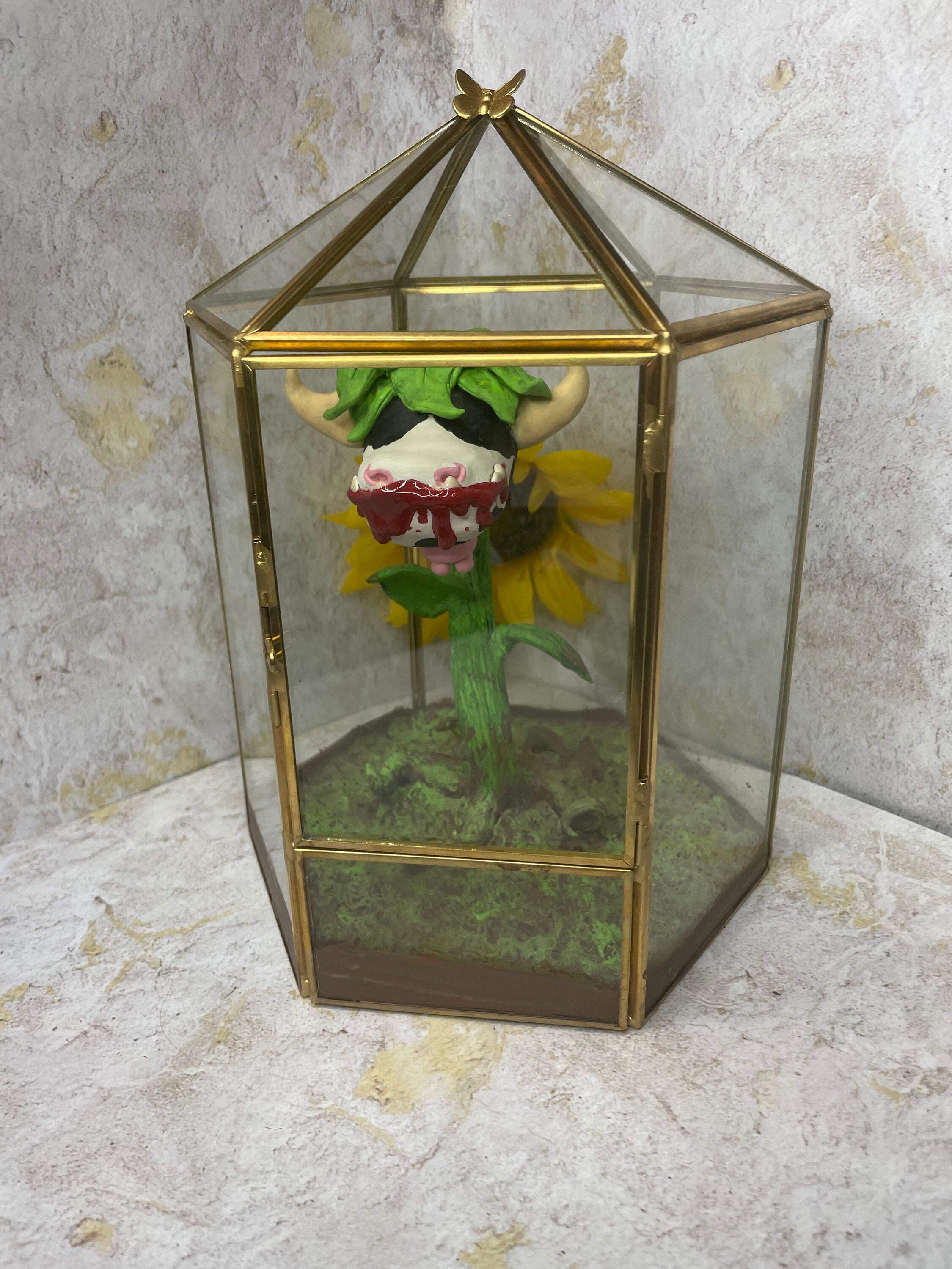 Sims 4 Cowplant Sculpture in Terrarium - Etsy