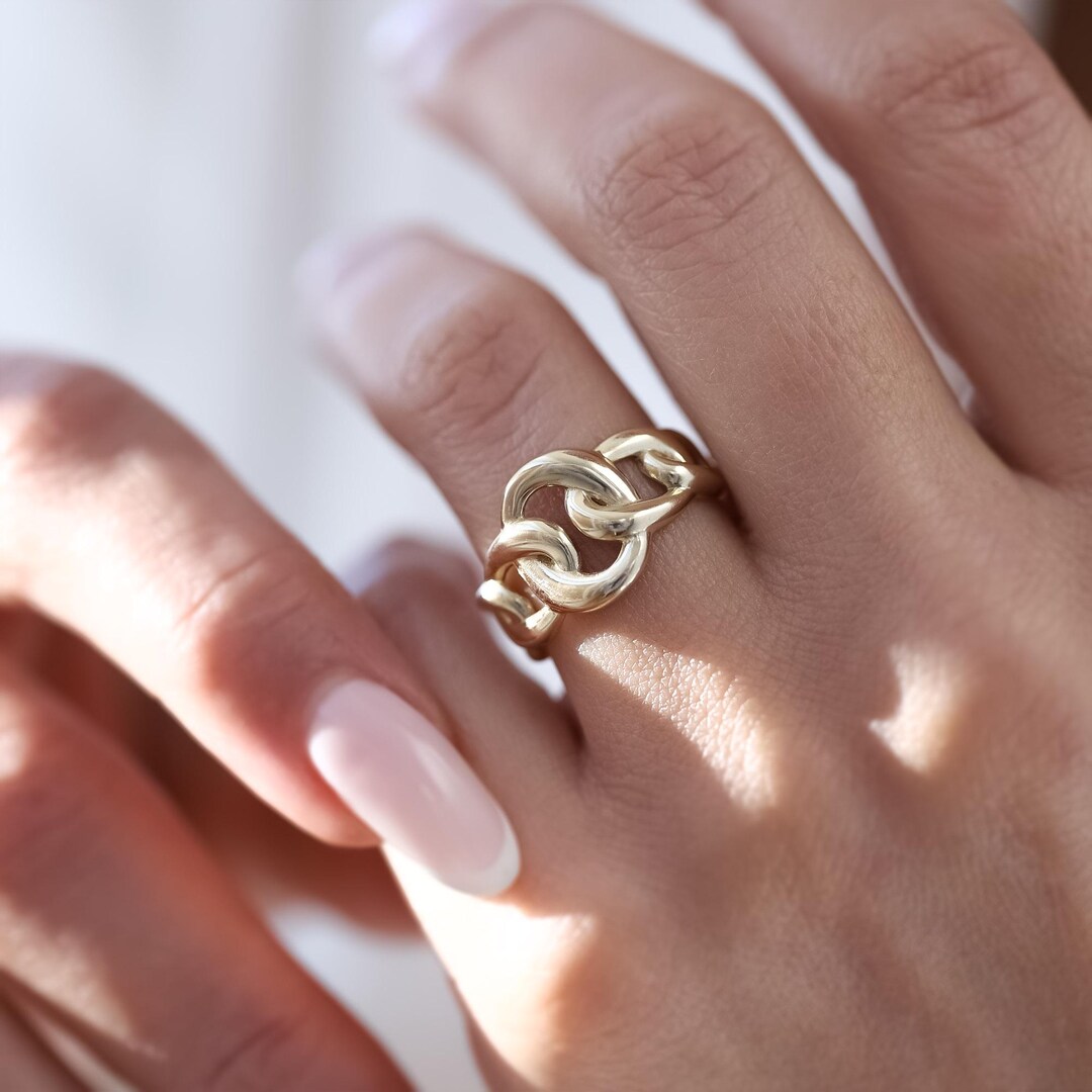 14k Solid Gold Big Chain Ring, Interlocking Band Ring, Bold Gold Chain ...