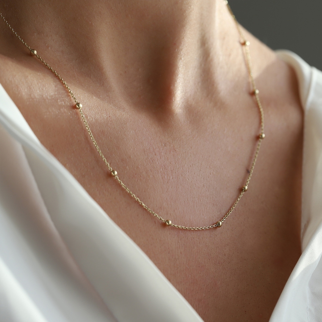 14K Gold Beaded Dorica Necklace: Dainty Satellite Chain - Etsy