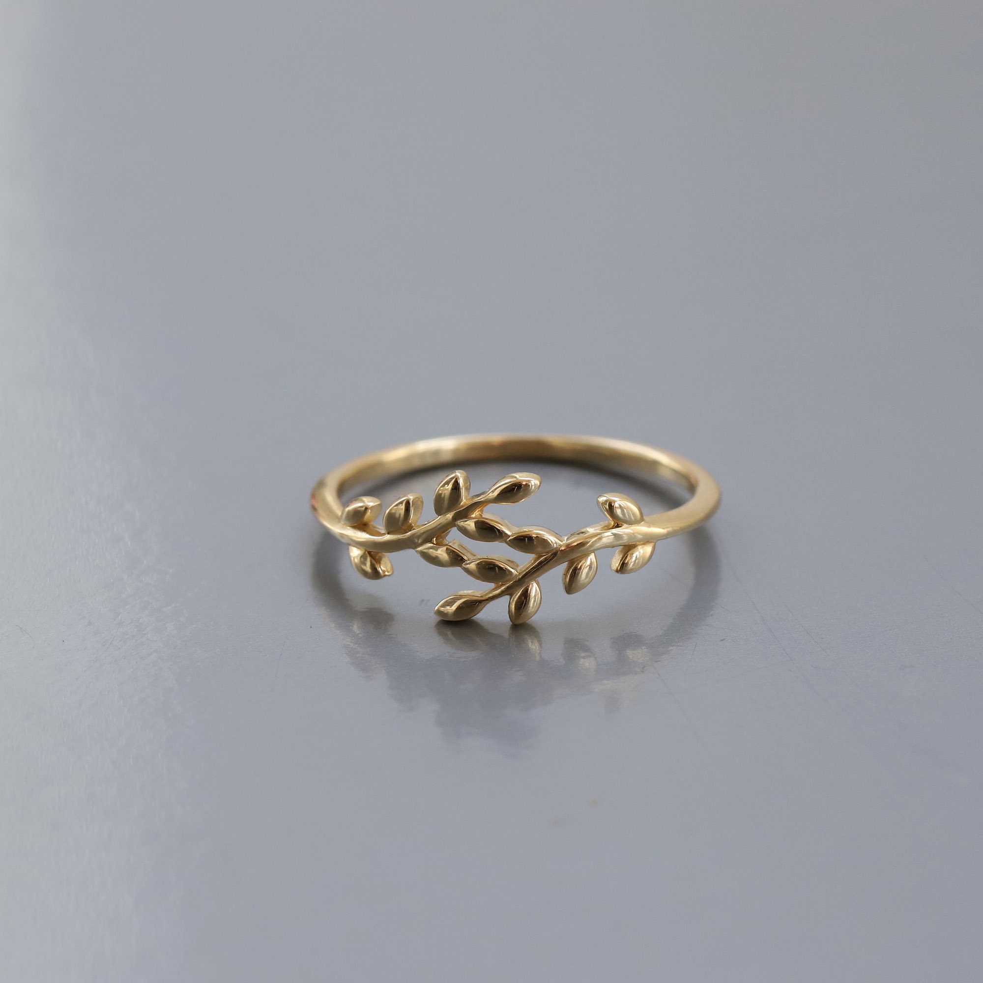 14K Gold Leaf Ring, Minimal Stackable Ring, Everyday Jewelry, Mother's ...