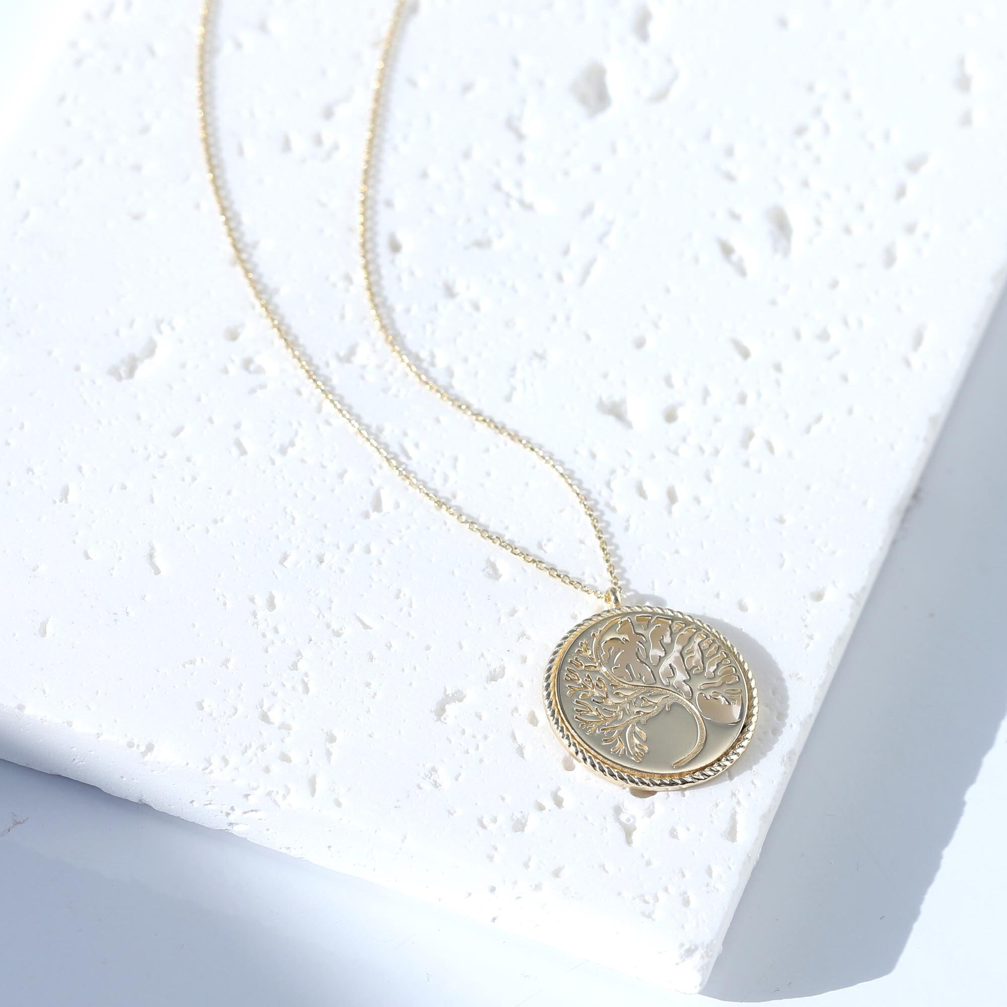 14K Gold Family Tree Medallion, 14k Gold Personalized Pendant ...