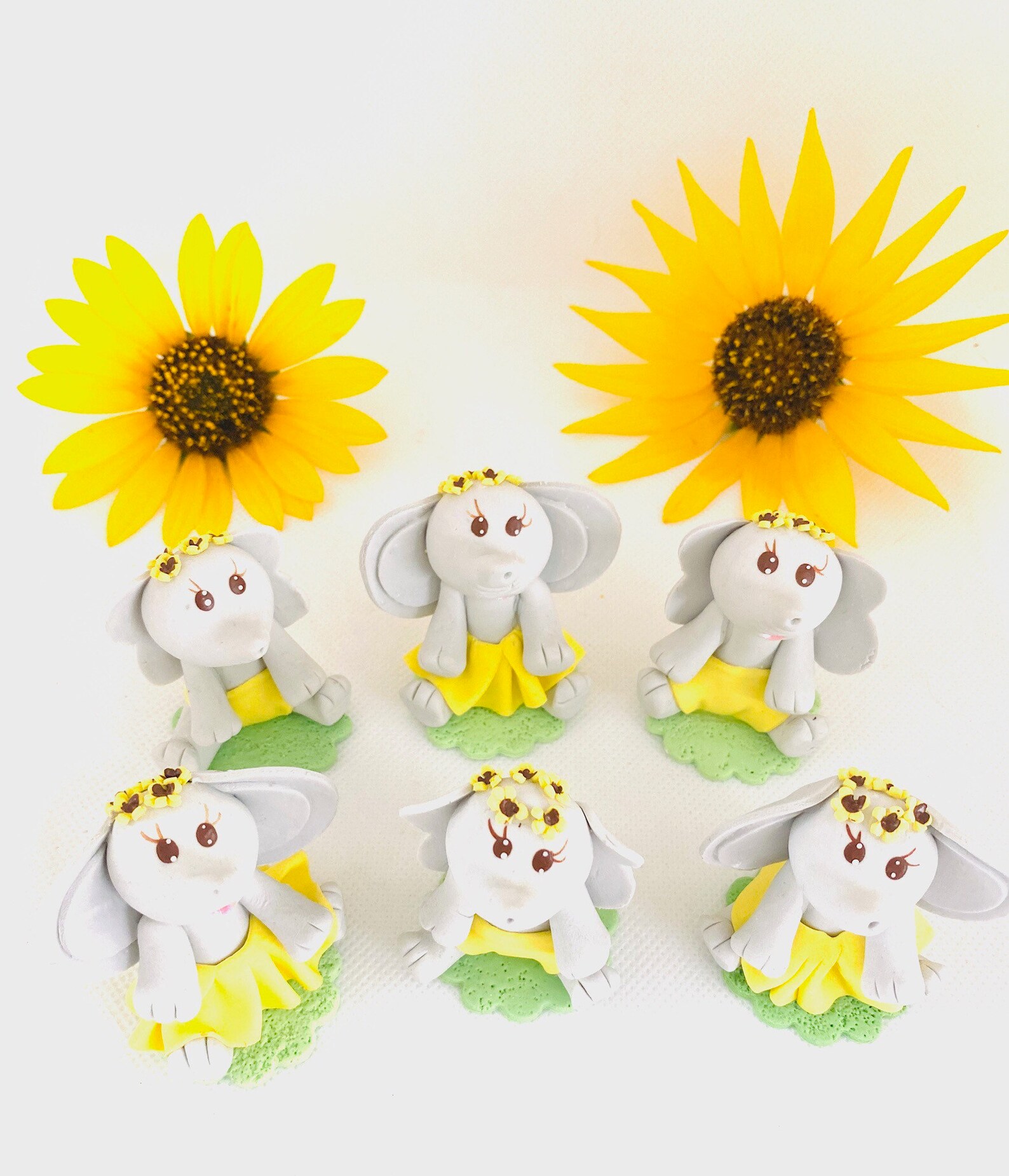 Elephants and Sunflower Set. | Etsy